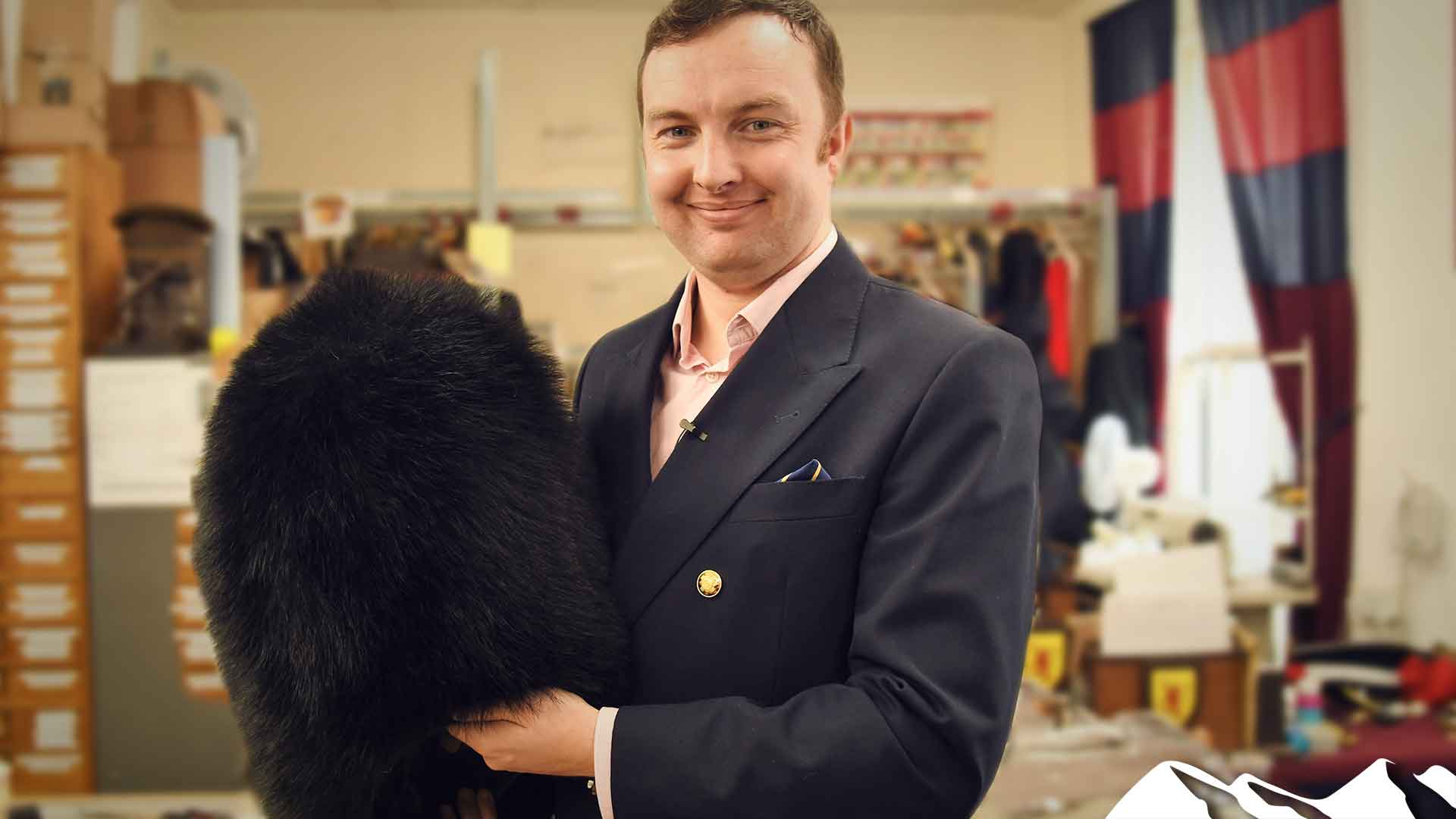 How to make bearskins worn by guardsmen - Fieldsports Channel